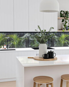 15 Of The Best Kitchen Window Splashback Ideas | Making Home